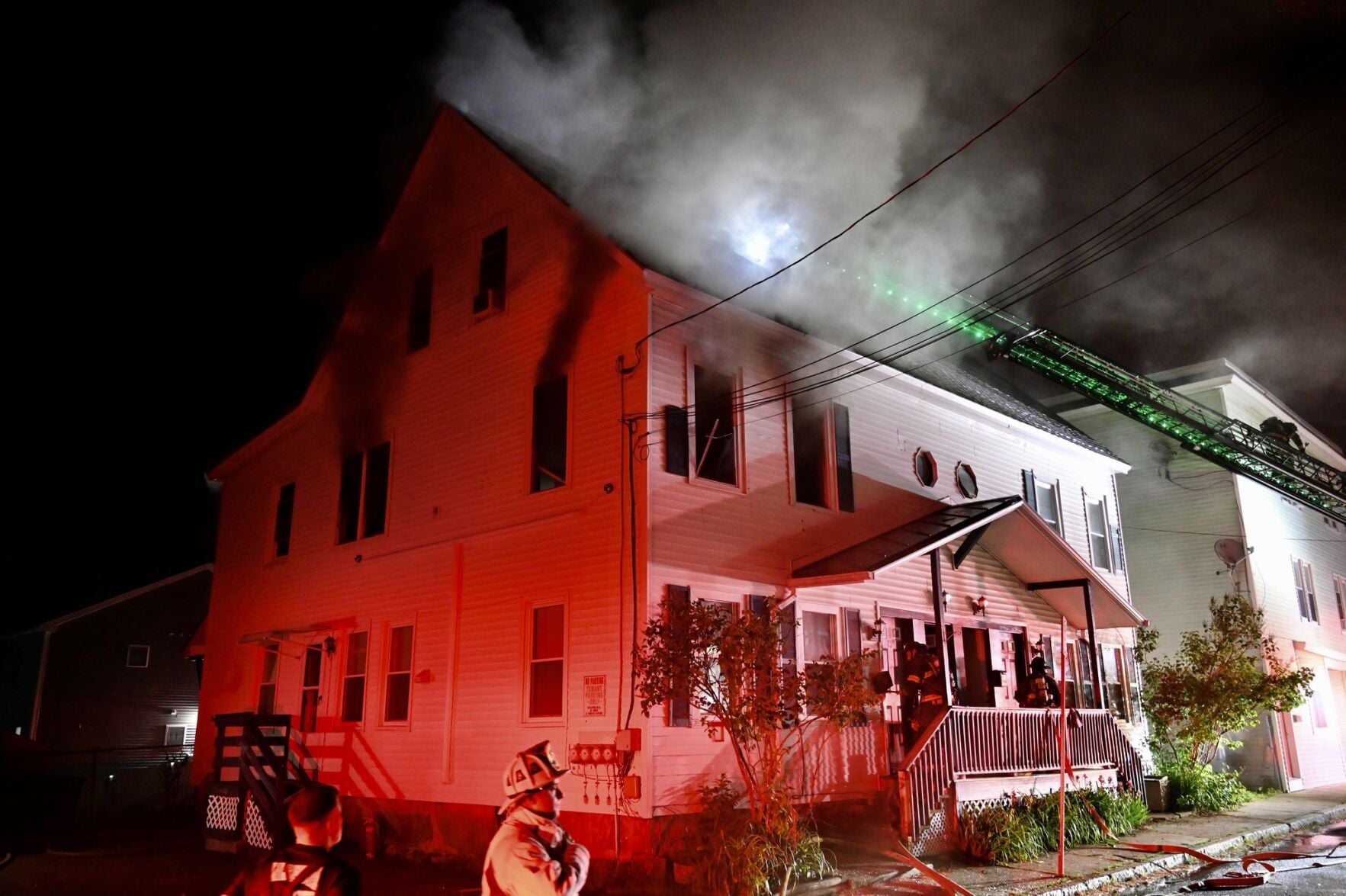 Woman dies in late-night Nashua fire Sunday | Nashua | unionleader.com
