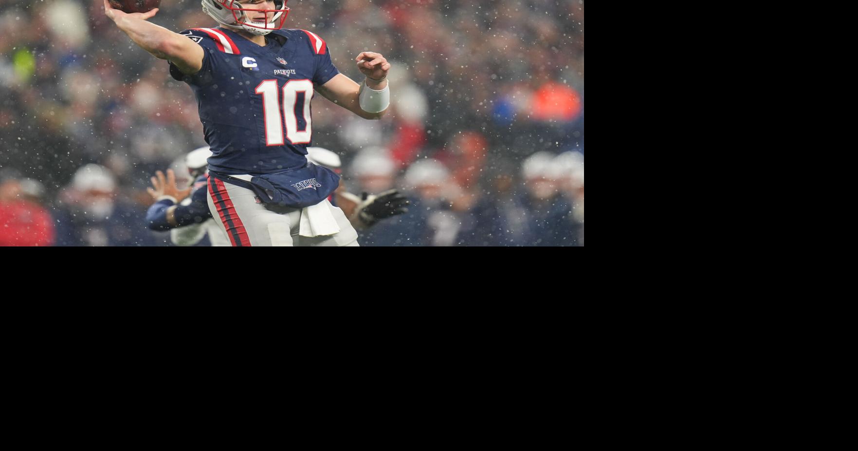 NFL: AFC Divisional Round-Houston Texans at New England Patriots ...