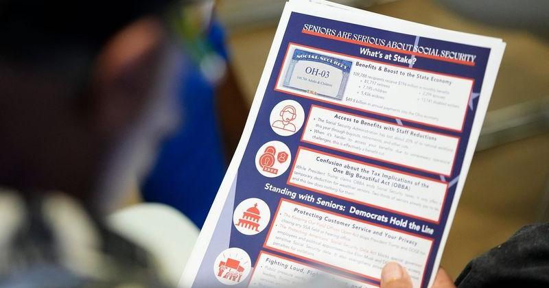 Social Security recipients may lose $500 monthly in 2032, report says ...