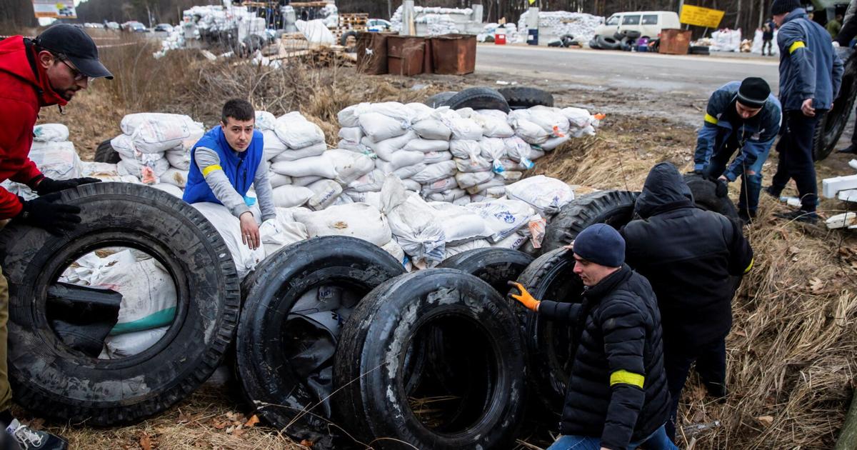 Putin Puts Nuclear Deterrent On Alert As West Rallies Behind Ukraine