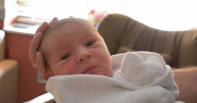 WMUR-TV meteorologist Hayley LaPoint gives birth to baby girl | People ...