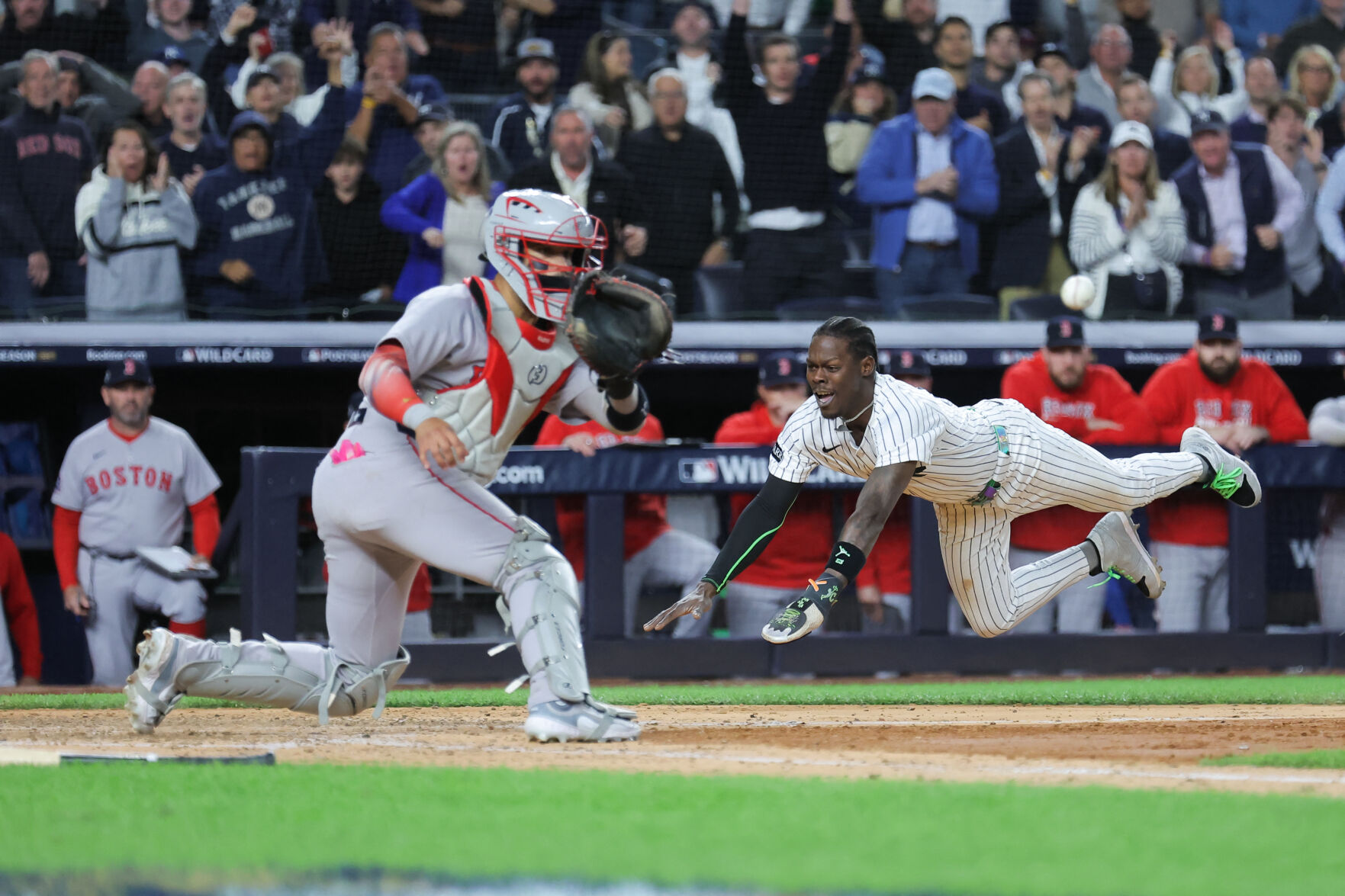 Yankees eke out win over Red Sox, force decisive Game 3 | MLB/Red Sox | unionleader.com