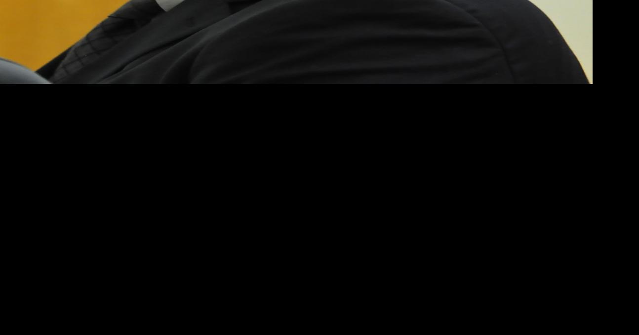 Ex-Seabrook police officer wants to keep sealed statements out of trial ...