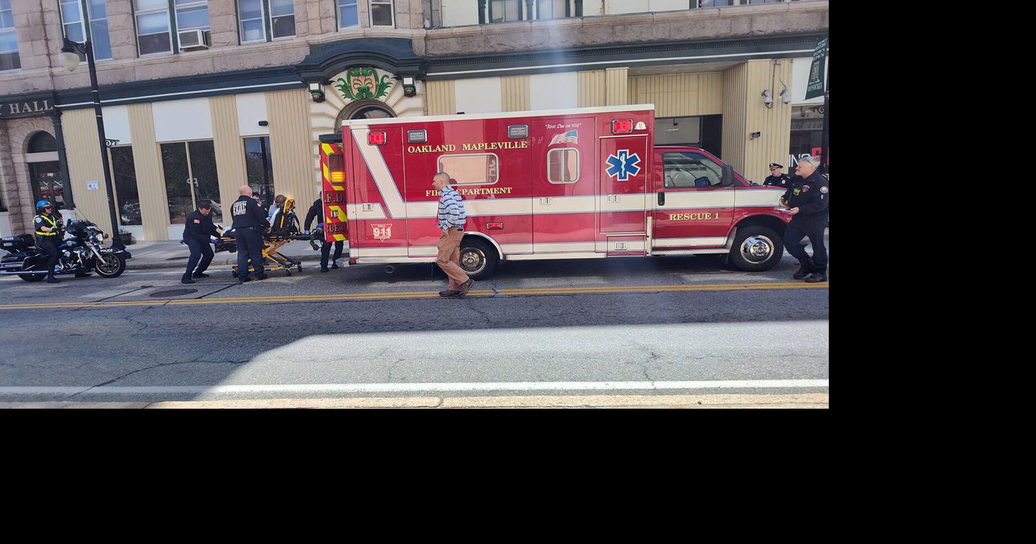 Woonsocket mayor collapses, is taken to hospital | News | valleybreeze.com