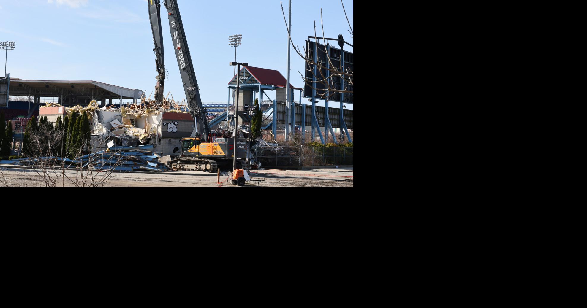 McCoy Stadium demolition work | Multimedia | valleybreeze.com