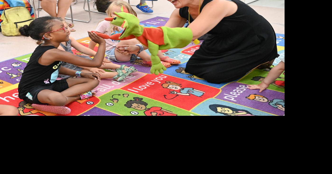 Puppet magic at Greenville Public Library | Multimedia | valleybreeze.com