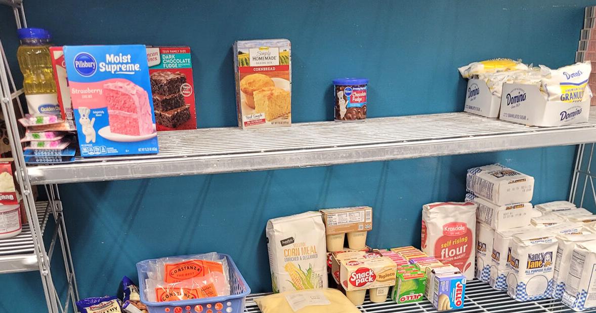 Food pantries bombarded with requests; Moms of Marieville hosts drive ...