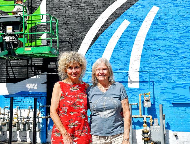 New downtown Pawtucket mural honors designer Nathanson | News ...