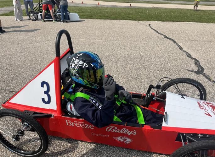 LHS F24 car wins third place | News | valleybreeze.com