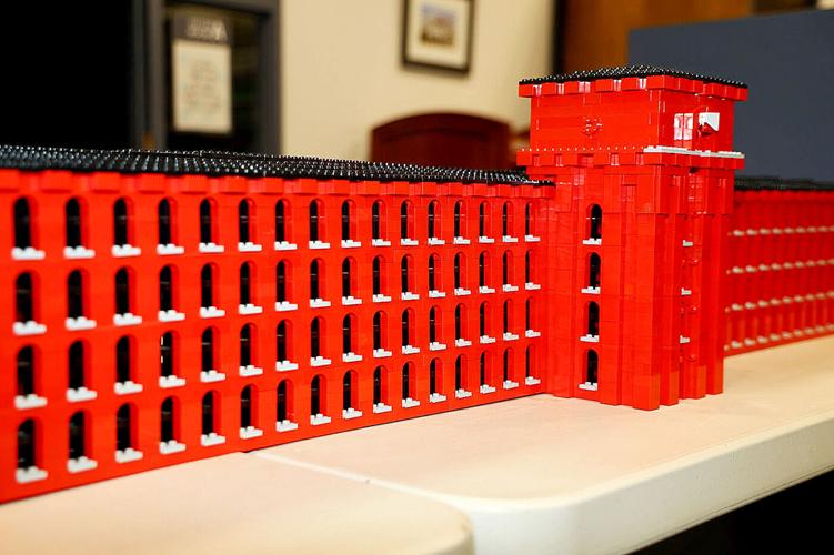 Lego Ann & Hope Mill Building | | valleybreeze.com
