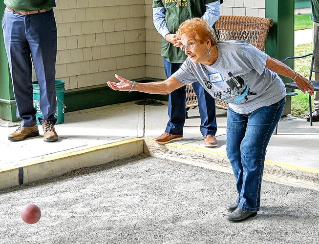 Smithfield Senior Center hosts Big Wig Bocce Battle | | valleybreeze.com