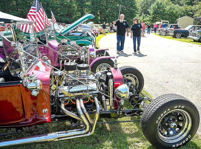 Hot Rods on the Hill car show in Cumberland | | valleybreeze.com