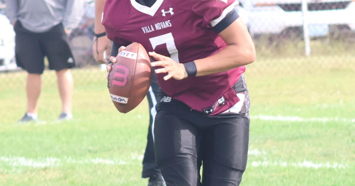 Woonsocket football team fumbles away Division II-B showdown with South ...