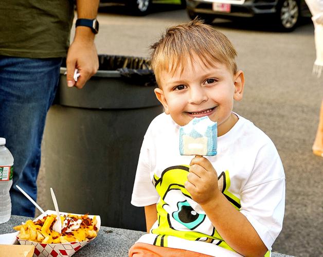 Ron Giorgio performs at Notte Park | | valleybreeze.com