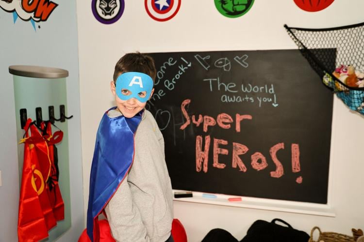 Bryant University Management group builds playhouses | | valleybreeze.com