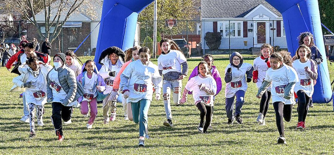 Fallon Elementary School holds annual Turkey Trot | | valleybreeze.com