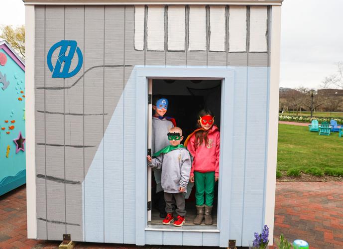 Bryant University Management group builds playhouses | | valleybreeze.com