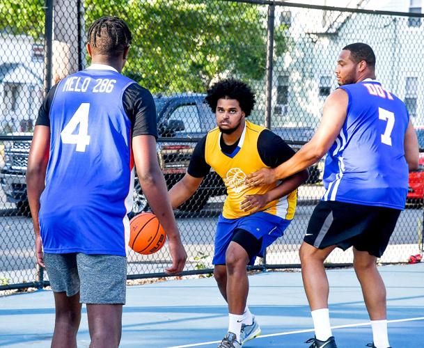 Midnight Basketball League gets underway at Payne Park | | valleybreeze.com