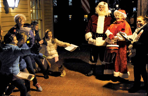 Chepachet captures Christmas spirit | Living | valleybreeze.com