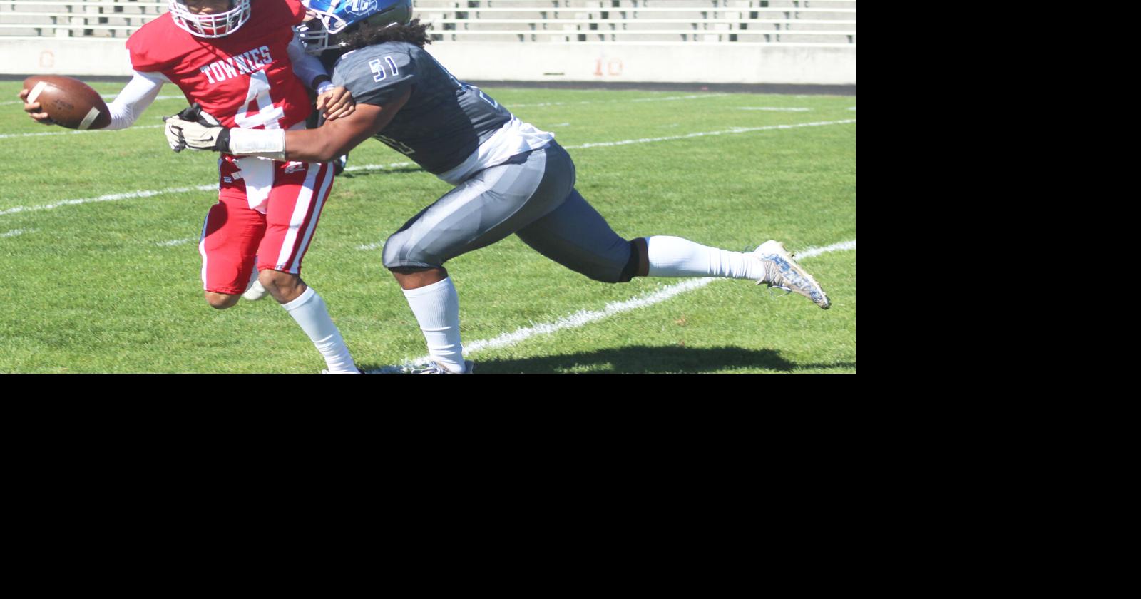 Cumberland football team races to 3-0 with 31-7 win over E.P. | Sports ...