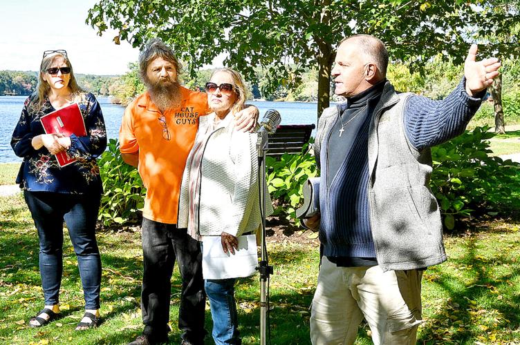 Georgiaville Pond Memorial in Smithfield | | valleybreeze.com