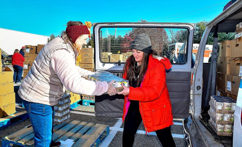 Stop & Shop's annual Thanksgiving Turkey Express is held in Pawtucket ...
