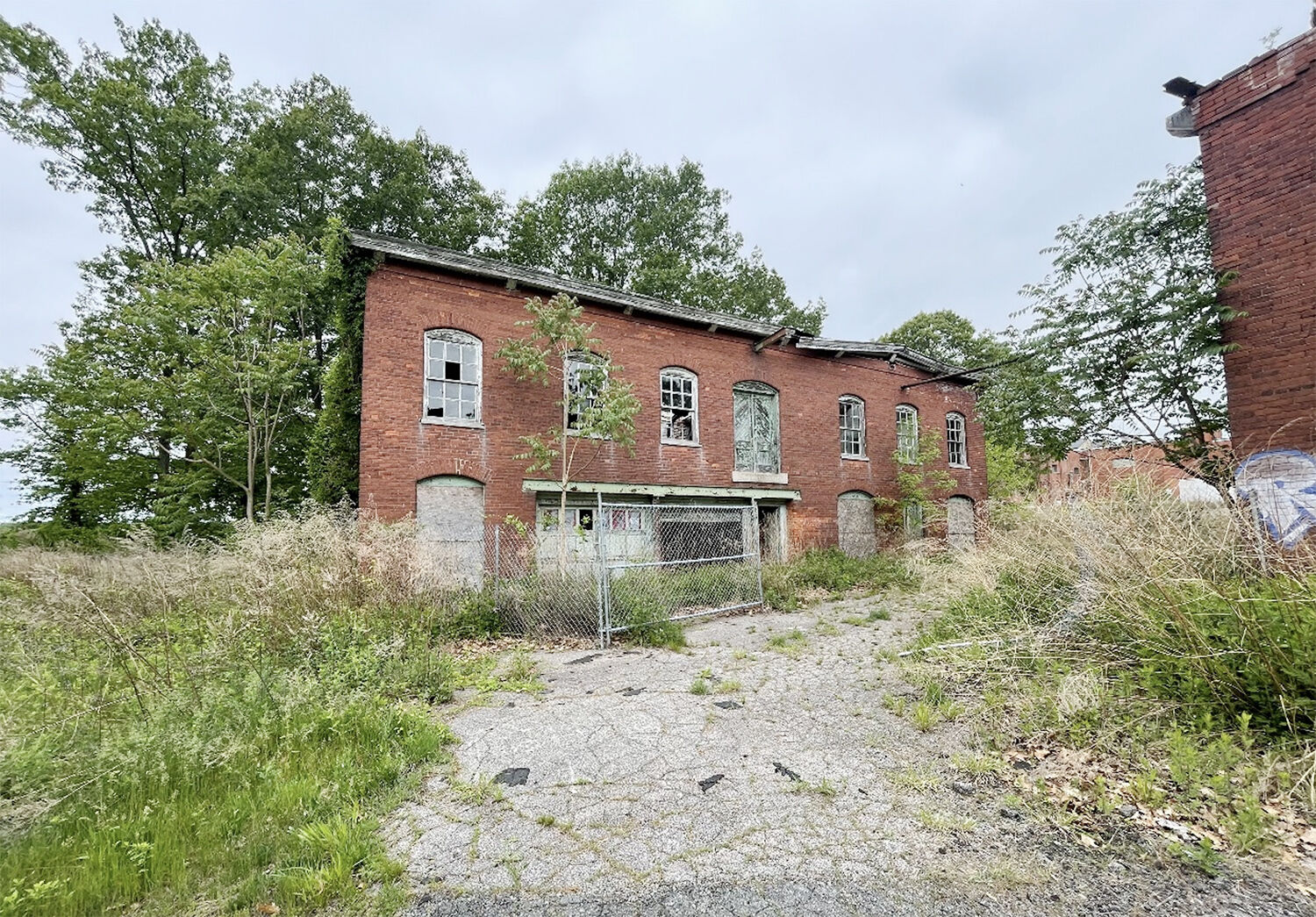 Confidence gone: Planners recommend denial as Naushon Mill plan goes ...