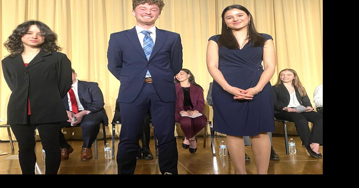 Tariq wins first in SHS Oractorical competition | News | valleybreeze.com