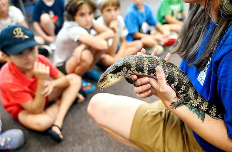 The Zoomobile visits the East Smithfield Library | | valleybreeze.com