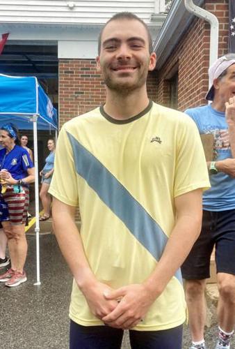 Drezek wins third straight Arnold Mills title; four-mile race draws ...