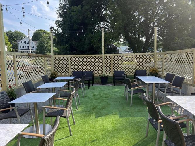 Historic Dev's Tavern expands under new owners | News | valleybreeze.com