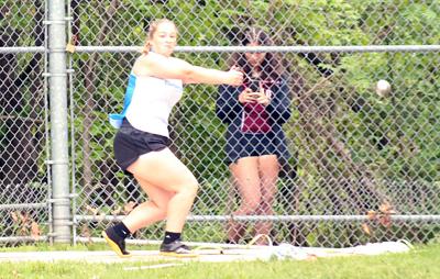 Fontaine, Goulding, Stebenne lead Cumberland, Lincoln track athletes at ...