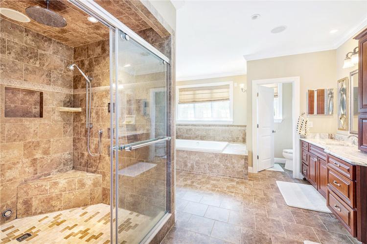 Cumberland luxury home on Diamond Hill Road exemplifies high end trend ...