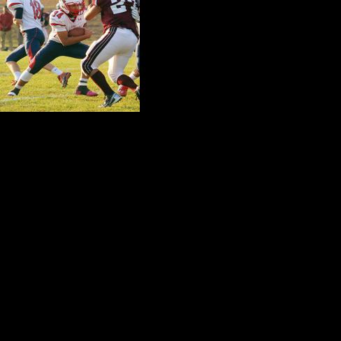 New-look Lincoln football team works toward success this season ...