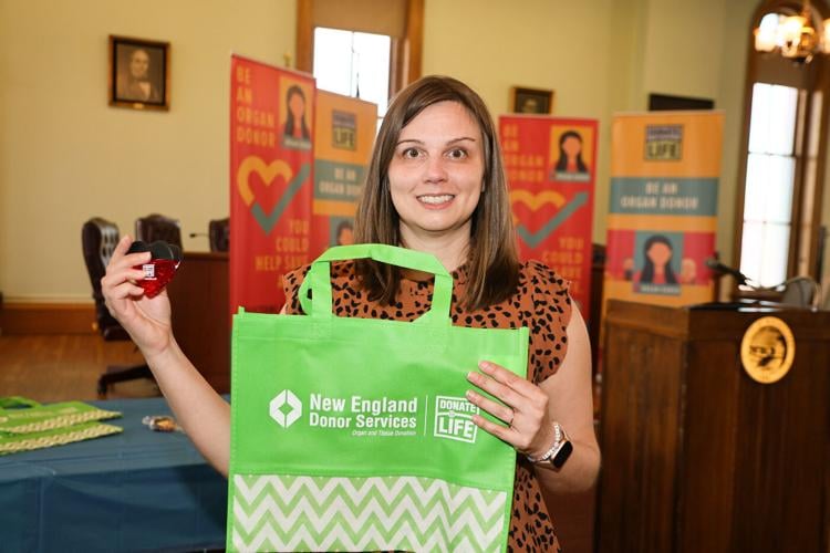 Woonsocket Celebrates Organ Donation Month | | valleybreeze.com