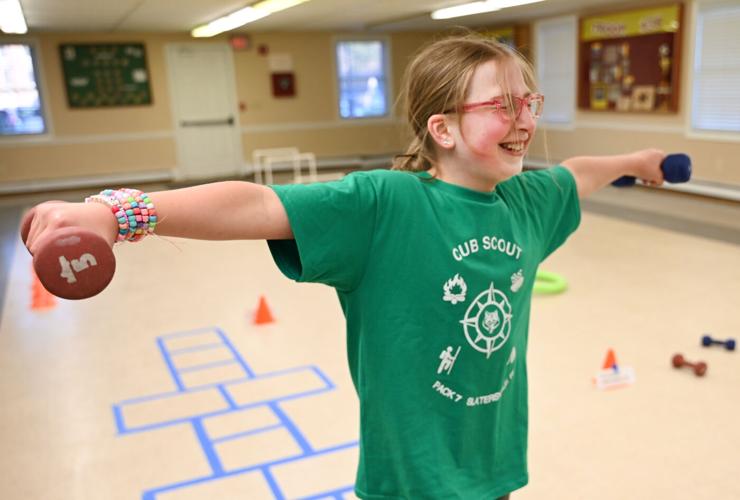 North Smithfield Scouts tackle obstacle course | | valleybreeze.com