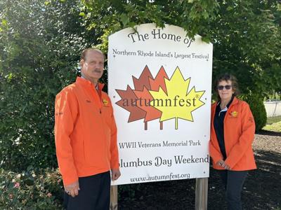 Bob and Nancy Phillips honored to be grand marshals of Autumnfest ...