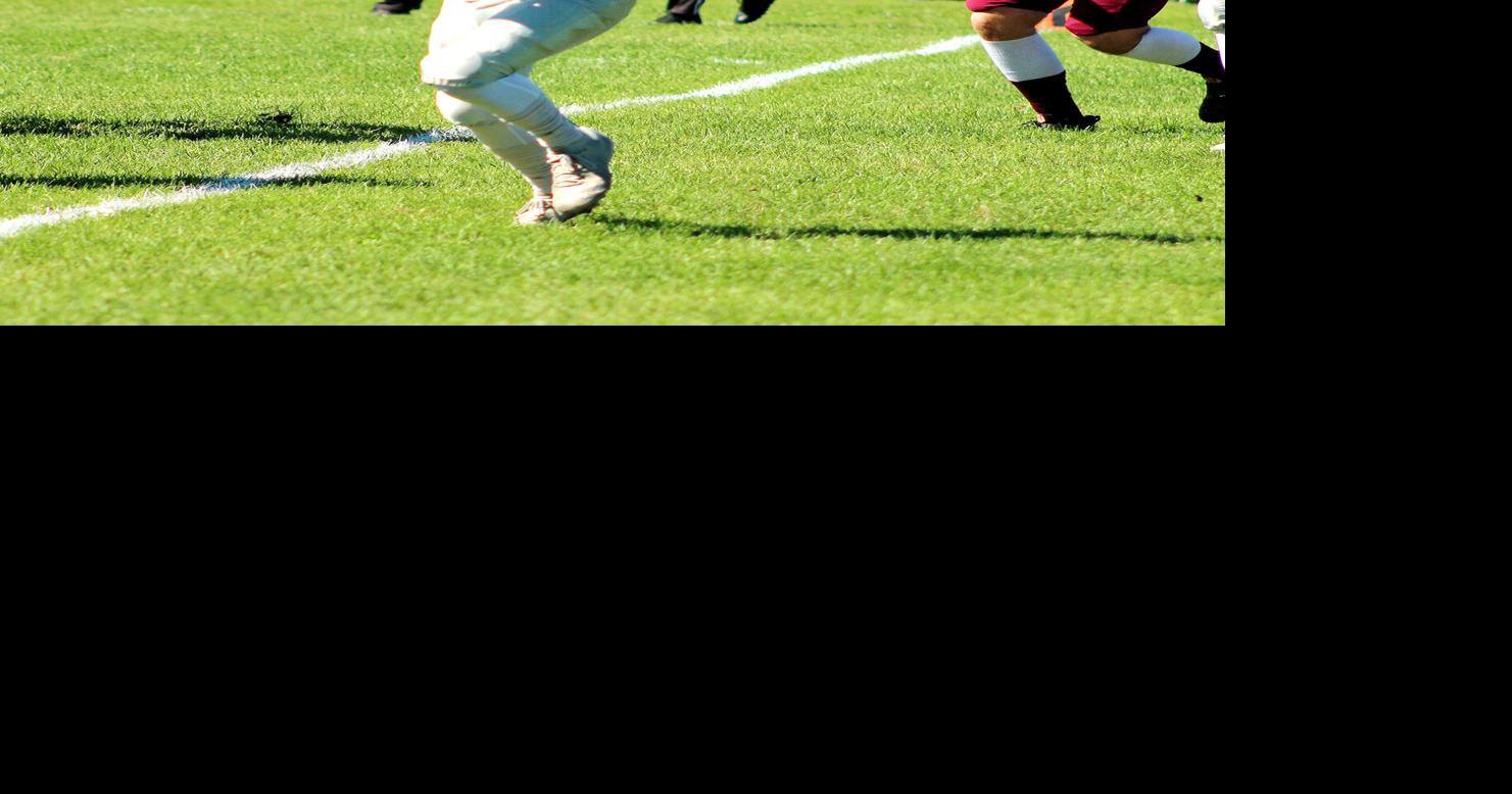 Shea football team struggles offensively in 16-7 loss to Novans ...