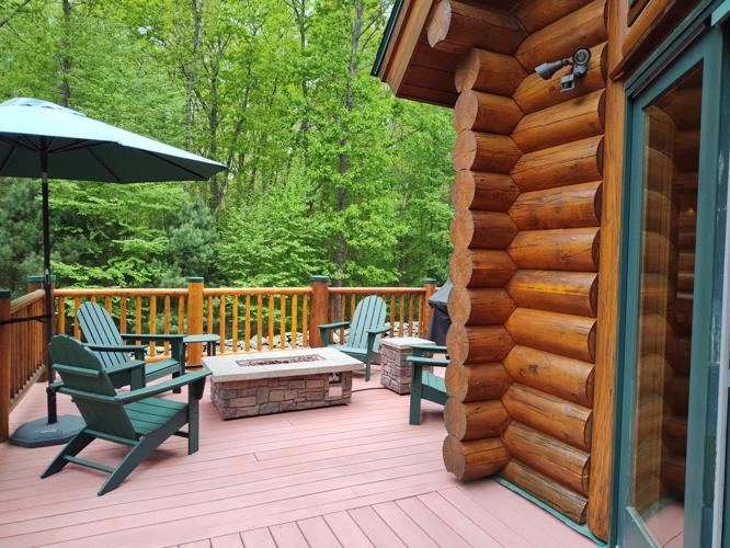 Rocky Mountain living: North Scituate log cabin is uniquely stunning ...