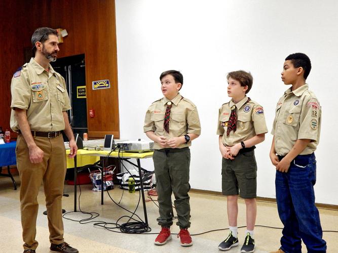 Pack 12 Crossover Ceremony | | valleybreeze.com