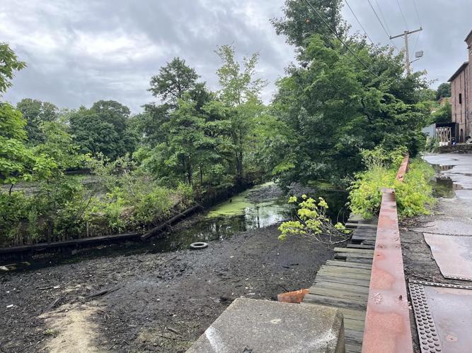 Scott Pond full of history, mystery | News | valleybreeze.com