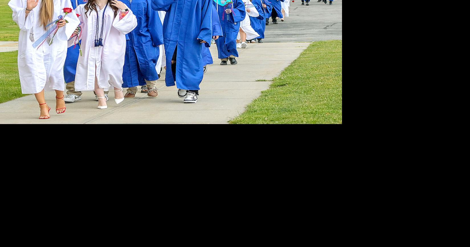 Lincoln graduates urged to rise up to meet complex world | News ...