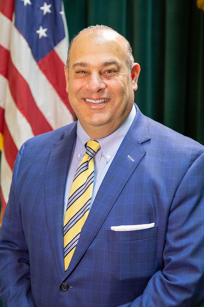 Sen. Tikoian scholarship available for 2026 | News | valleybreeze.com