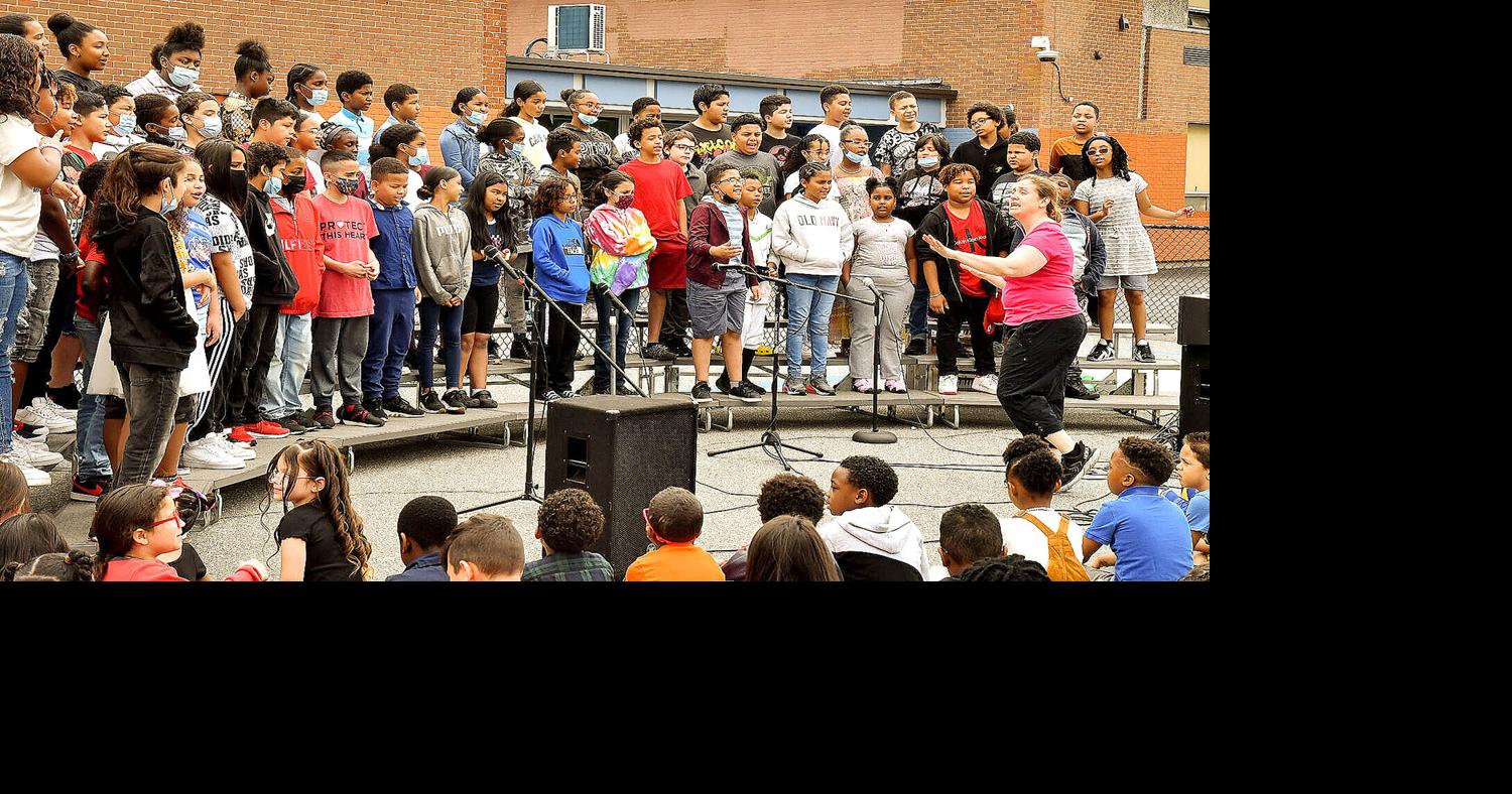 Virginia Cunningham Elementary School presented its Spring Concert ...