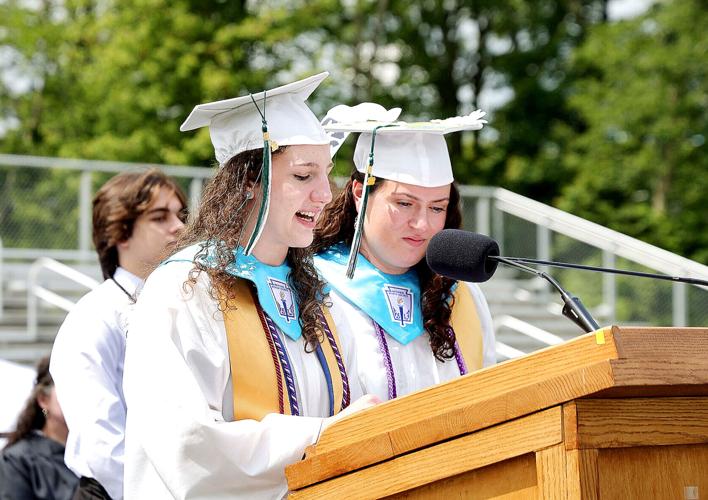 Ponaganset High School's 2023 Graduation | | valleybreeze.com