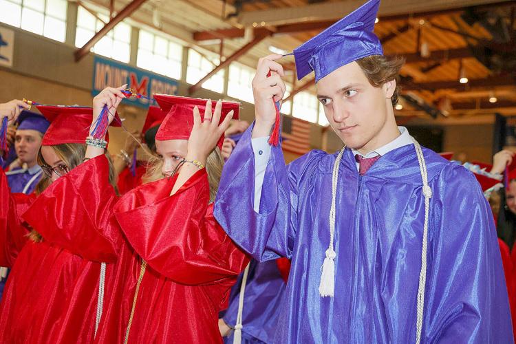 Mount St. Charles Academy's Graduation Ceremonies | | valleybreeze.com