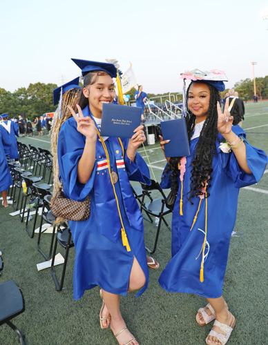 Shea High graduates praised for showing out | Pawtucket | valleybreeze.com