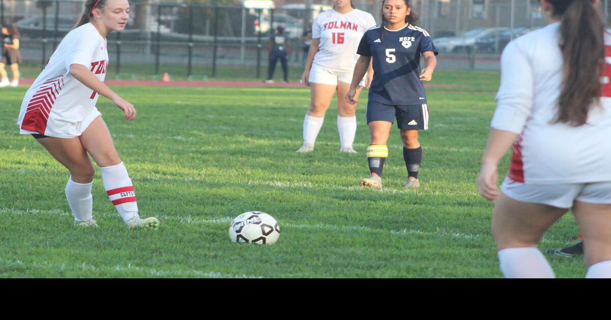 New-look Tolman/Shea co-op girls' soccer team wins Division IV-B regular-season title | Sports ...