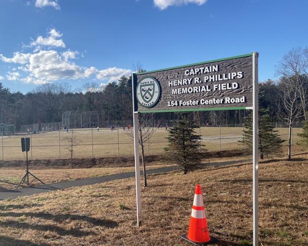Foster veteran Phillips honored with field dedication | | valleybreeze.com