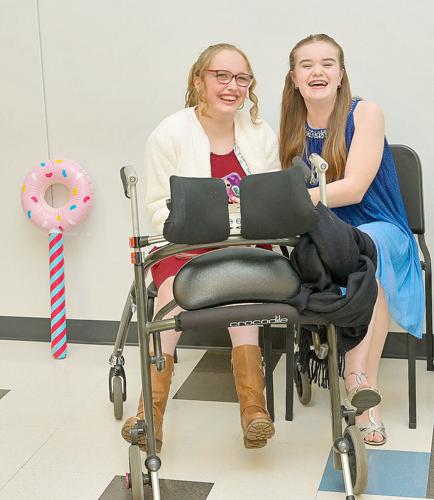 Lincoln High School hosts inclusive Friendship Ball | | valleybreeze.com
